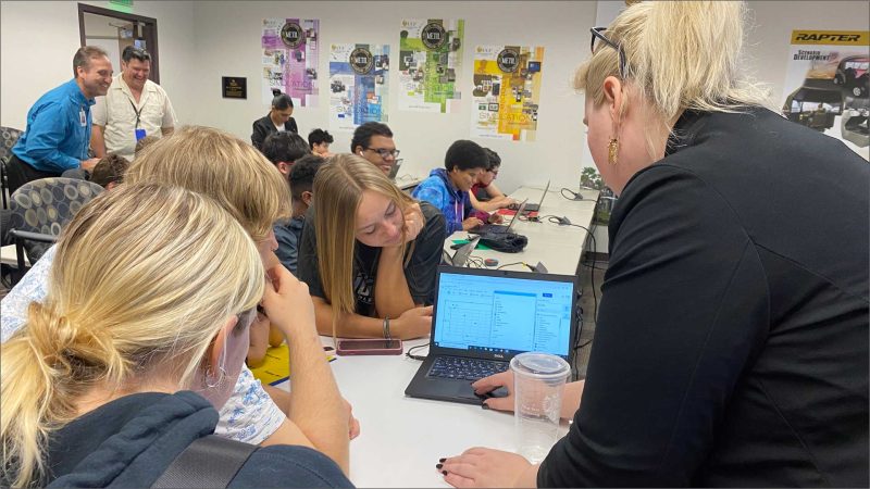 Students and teachers use AI to Improve Learning - UCF IST, School of ...